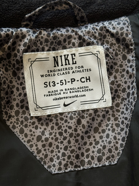Куртка nike женская!