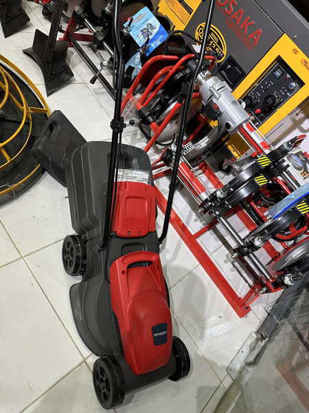 Gazonakosilka 1000w