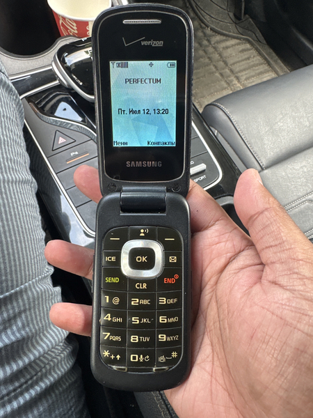 Срочно продам свой Samsung gusto 3 original