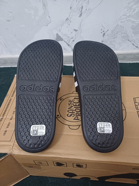 Adidas ADILETTE AQUA Tapichka
