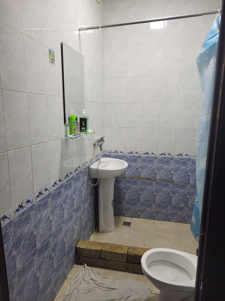 Mirzo Ulugʻbek tumani. Va Yashnobod tumani.  2 ta uy bor