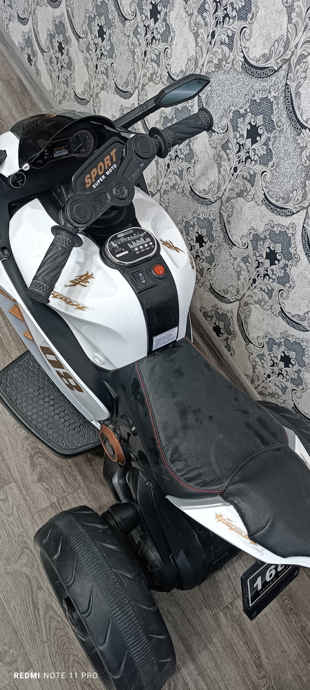 Motosikl 4-6 yosh bolalar uchun