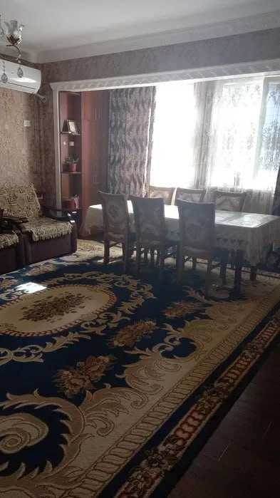 (К125760) Продается 2-х комнатная квартира в Шайхантахурском районе.