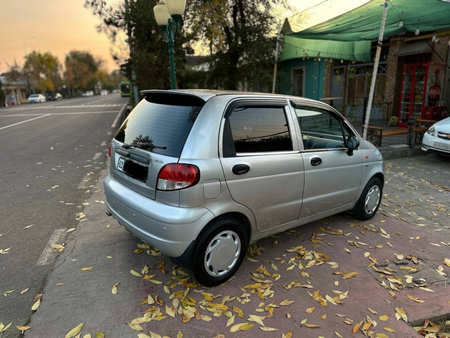 Продаётся Chevrolet Matiz  2010 года автомат
