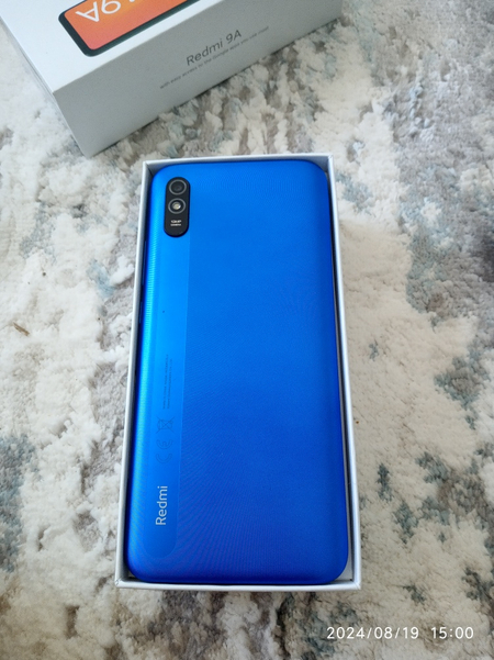 Xiaomi Redmi 9A в подарке чехол