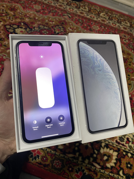 Iphone Xr rodnoy