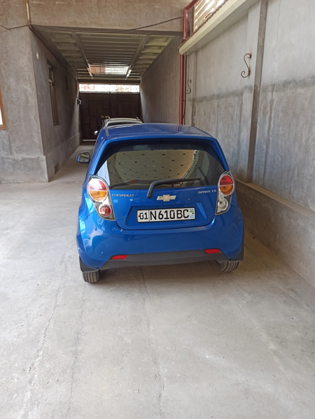 Продаю спарк автомат 2013