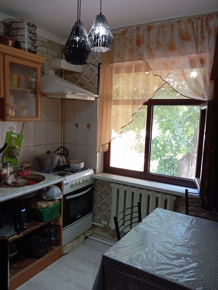 Продаётся 2 х комнатная каартира.