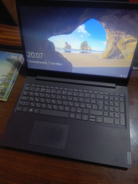Notebook Lenovo a\\\'lo xolatda