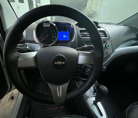 Spark 2022
Rangi oq
Eng fuli avtomat
Probegi 1,500 yurgan
12,500$