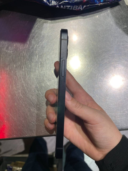 Iphone 12 . В отличном состоянии
