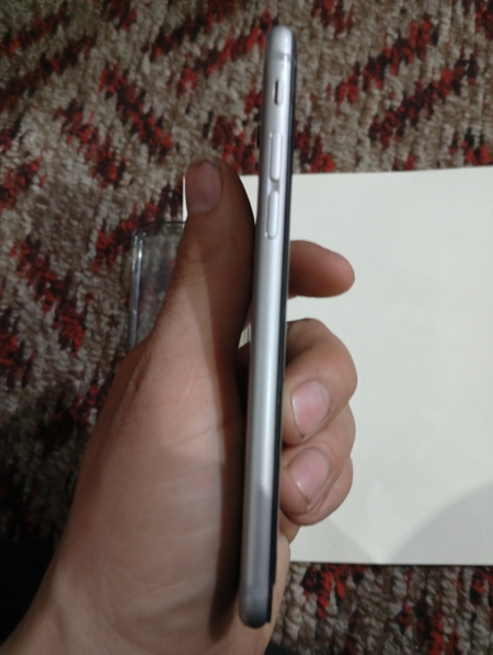 iPhone 6s xolati yaxshi