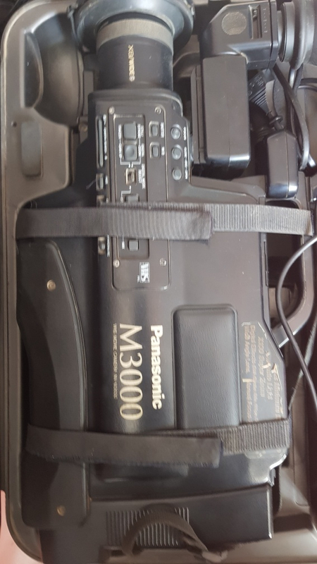 Видеokамера panasonik 3000