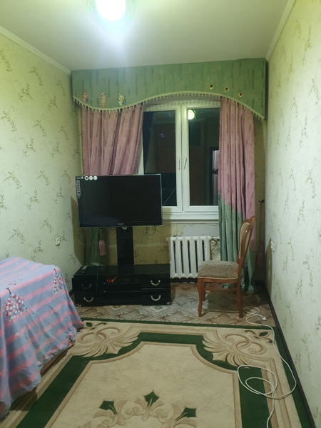 Продаётся 3/3/5 М.ГОРЬКИЙ