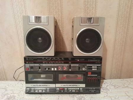 магнитола Toshiba Bom Beat RT-SX85