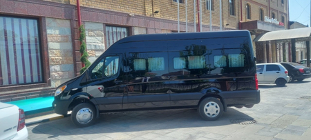 Sprinter , miniven , kia karnival , hundai , avtobus zakaz !