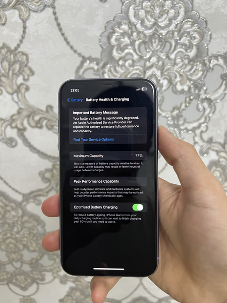 iPhone 11 ideal holatda