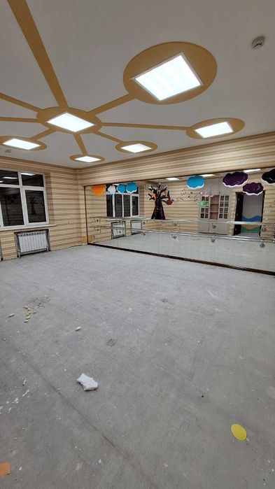 Продаётся цокольное помещение в Габусе 500m2, быв гламур, под садик RR
