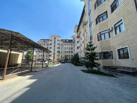 Продается 5/6/6 Ориентир банкетный зал Яккасарай (ISA)