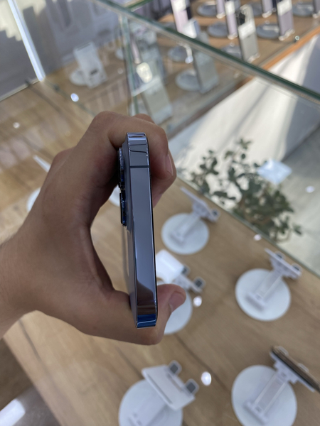 Rassrochka va Naht! Iphone 13 pro max 128gb LL/A 87% Blue Apple Expert