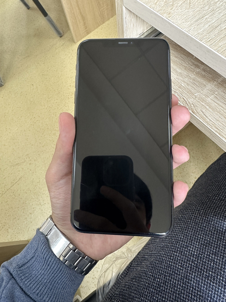 Идеал Iphone 11 pro max LLA 256gb