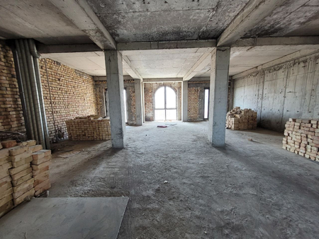 Центр. 4/9/11. Премиум-класс. 142 м². Есть парная - 2/9/11. Алайский.