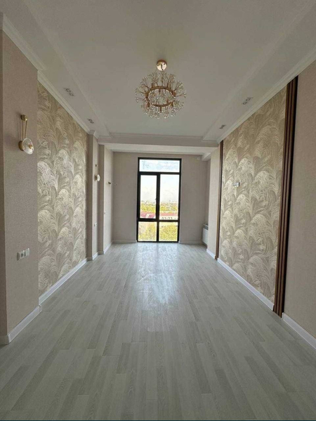 Срочно Метро Бий ор-р[Аптека 36.6] 3/9/13 75.5м²