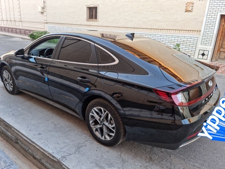 Hyundai Sonata sotiladi 2022yil 3000 yurgani yangi