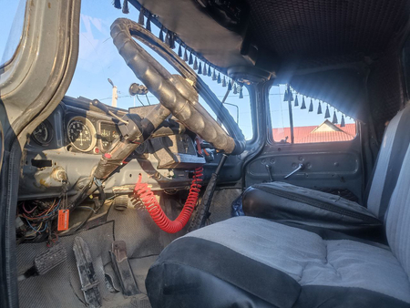 Zil 131 sotiladi