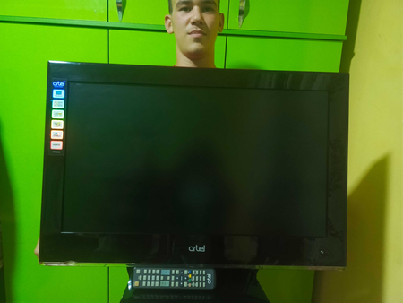 Телевизор Артель