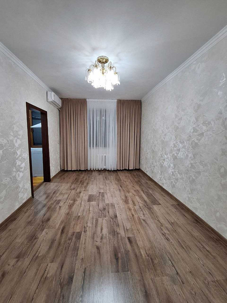 Своя Продаётся 1/3/4 за Макро Чиланзар 3