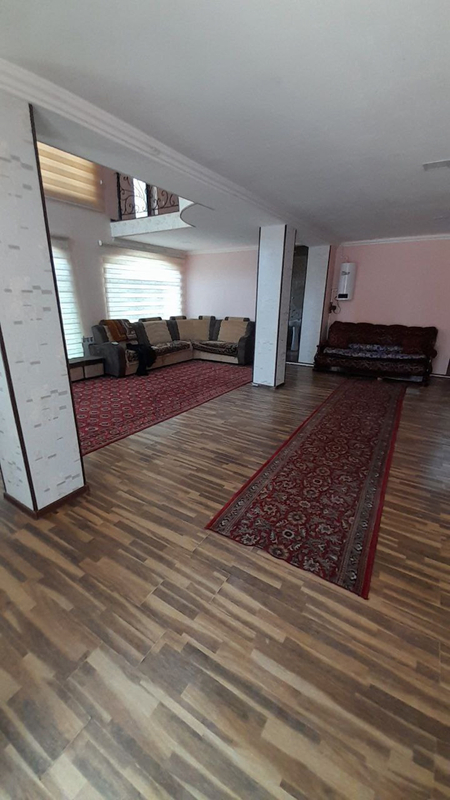 Dacha ugam daryosi tepasida joylashgan 390