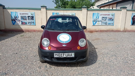 Matiz moshina sotiladi