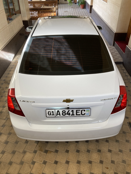 Lacetti 1.8 2011