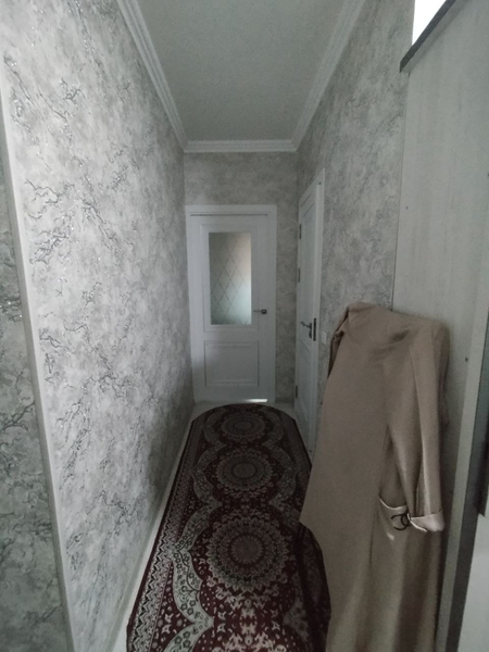 Темур Малик жойлашкан 2 сотилади 2 этаж