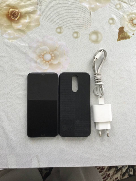 Xiaomi redmi 8  3/32gb