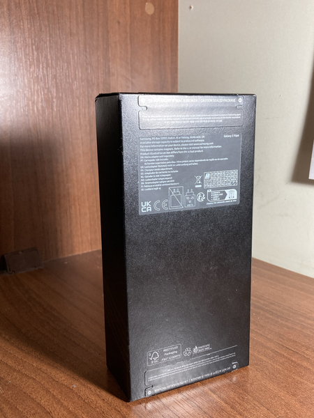 Galaxy Z Flip6 worldwide olympic 12/512