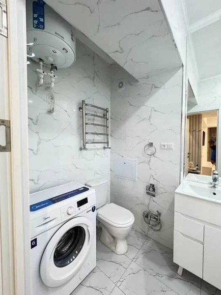 Срочно сдается 2/6/9 квартира 67 м² Ор-р:Метро Айбек  (США)