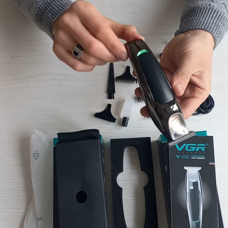 VGR V-030 Professional Hair Trimmer