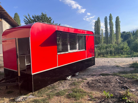 Kochma dokon futt trak