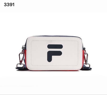 сумка Fila очень удобная