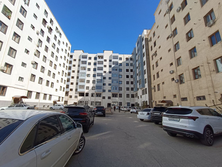 2 xonalik 3 etaj Kriti 80 kv Vod bugan 32000