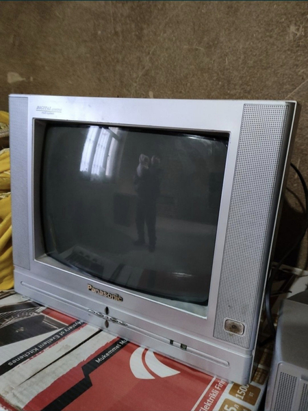 Ishlab turgan rabochiy televizorlar bervoriladi