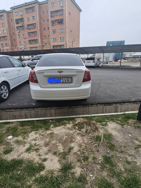 Продаю свою Chevrolet Lacetti 2010 года