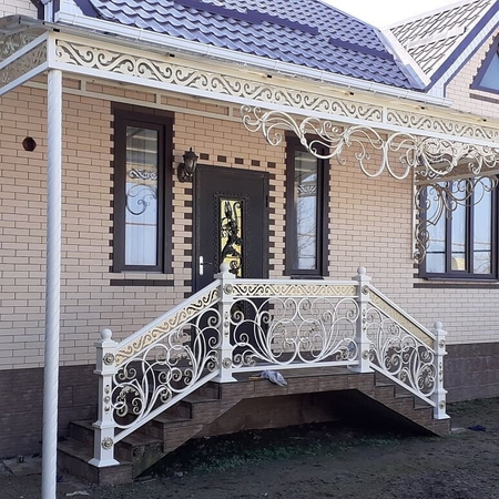 Лестница из металла