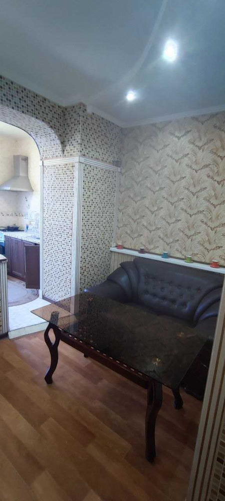 Уютная квартира в аренду , 2в3-комнатная , Карасу 6 (базарчик).