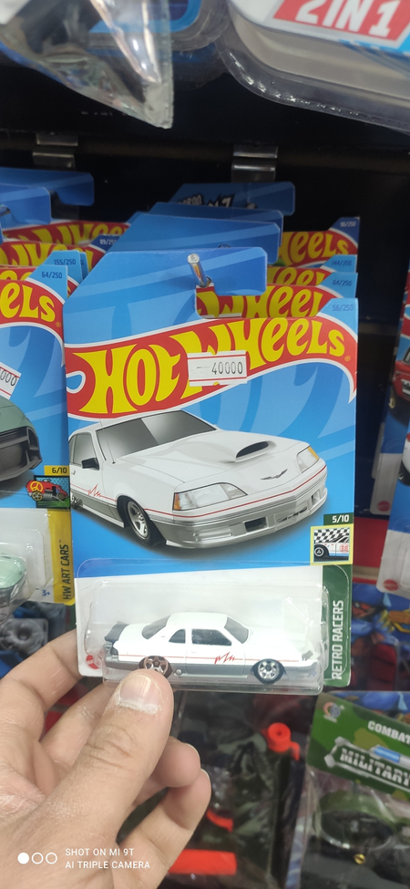 Hot wheels 40 000