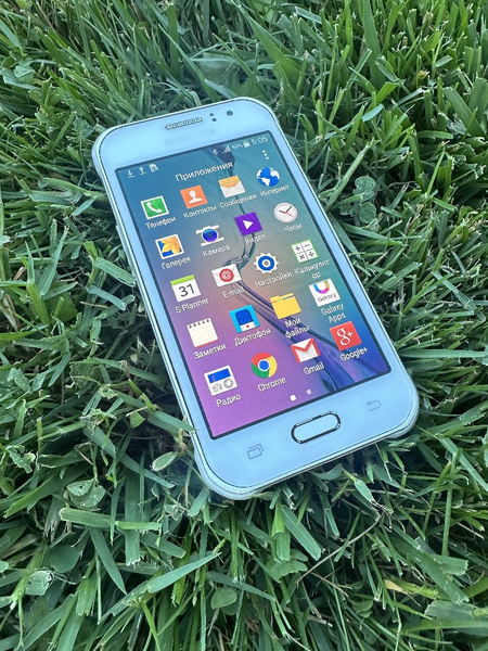 Samsung j1 Ace j1 ays