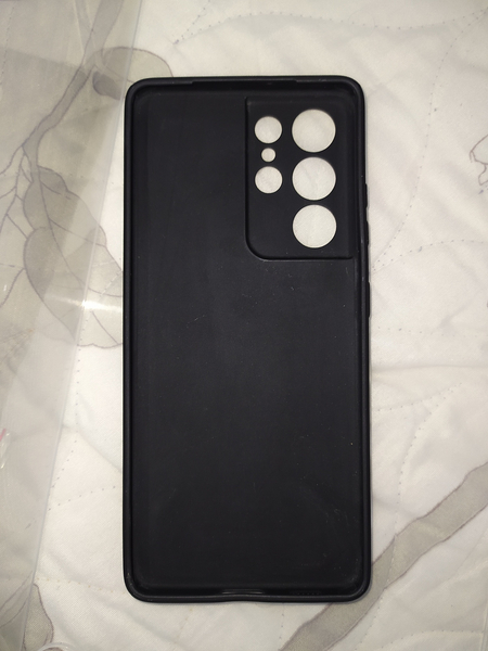 Chexol s21 ultra yangi