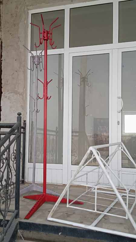 Kiyim ilgich 250000